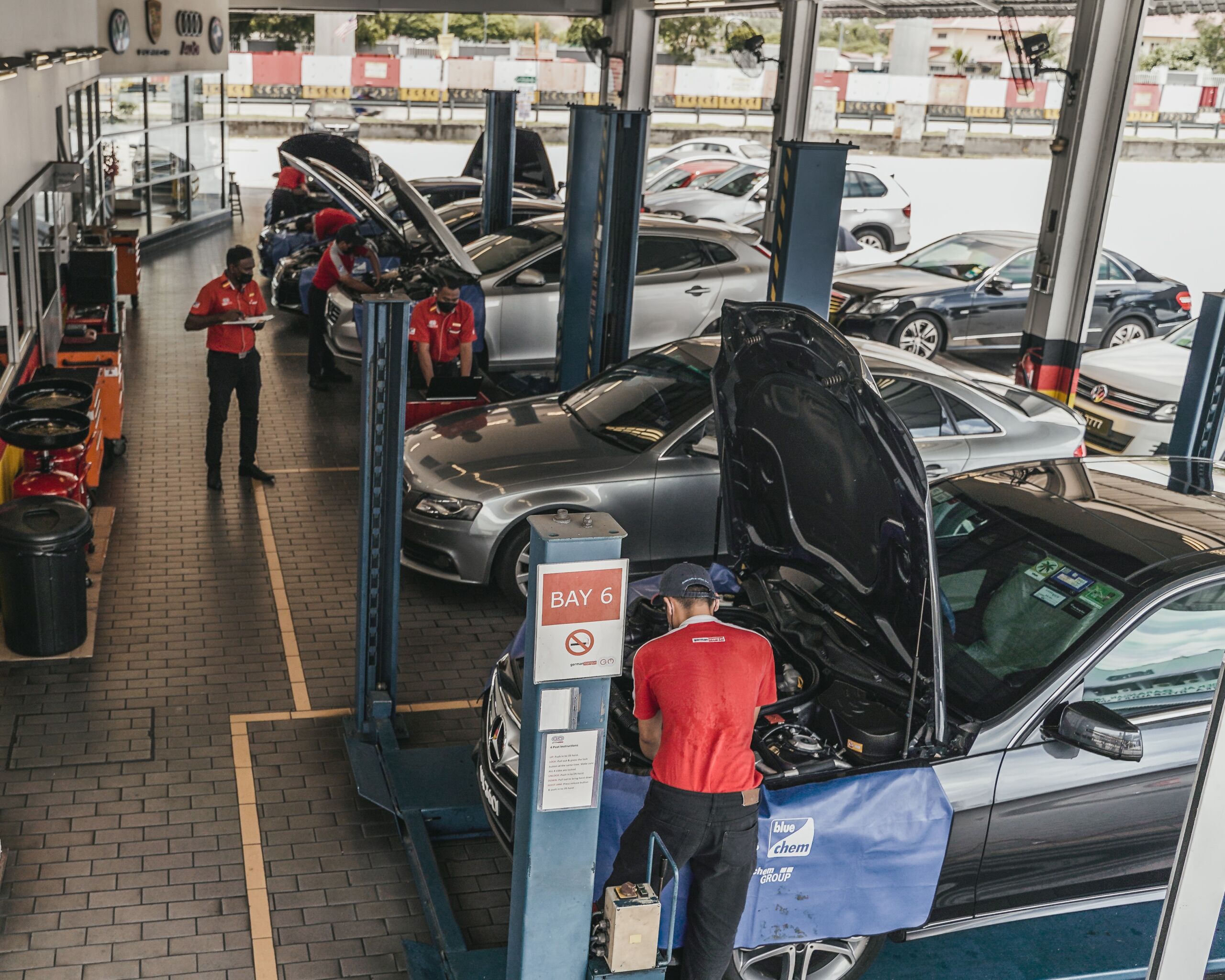 Why Specialized Workshops Are Crucial for Luxury Cars | Mini Cooper ...